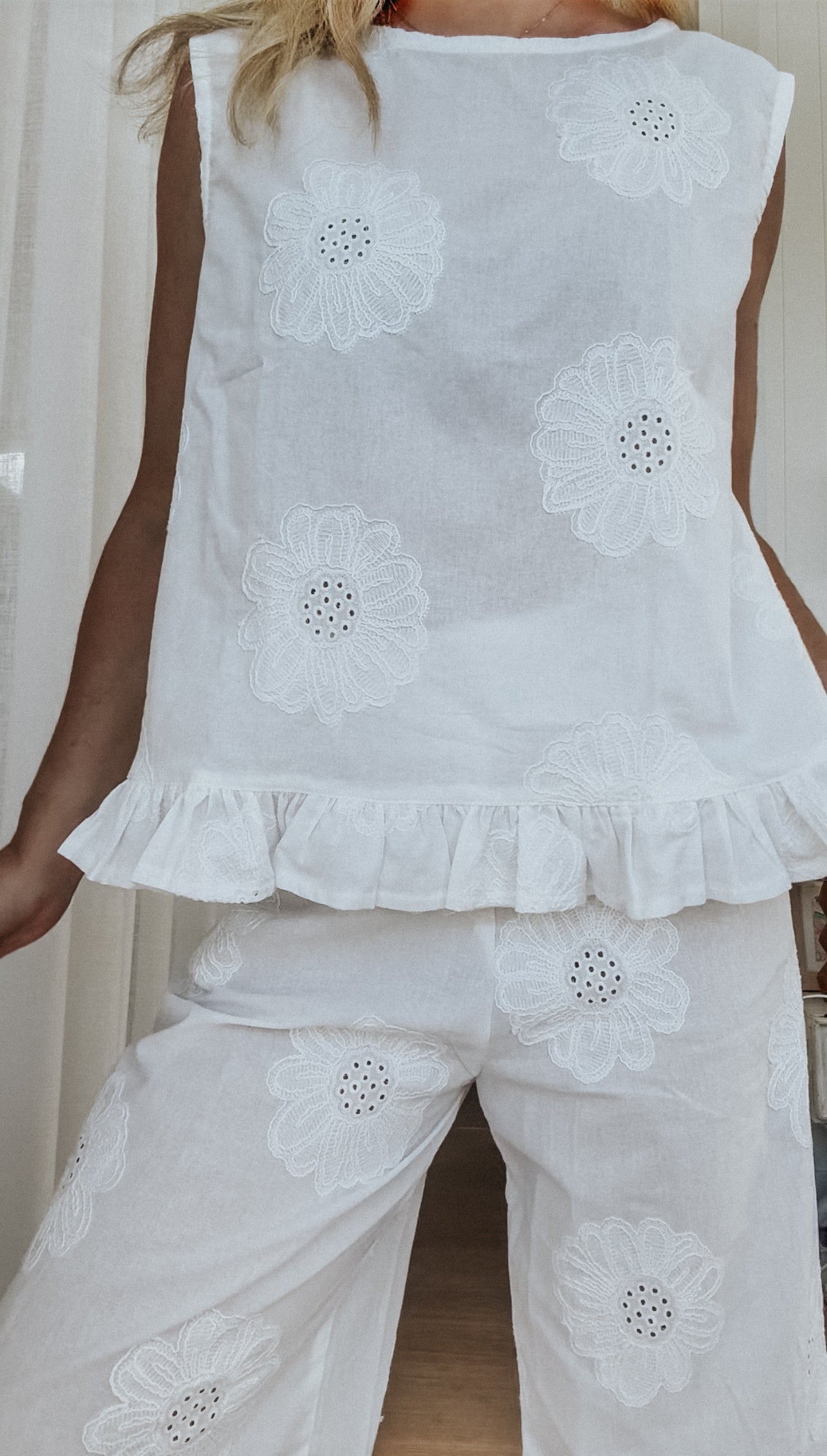 Macey Top - Catherine Flower – LJC DESIGNS